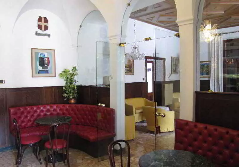 Hotel Ristorante Combolo - Teglio