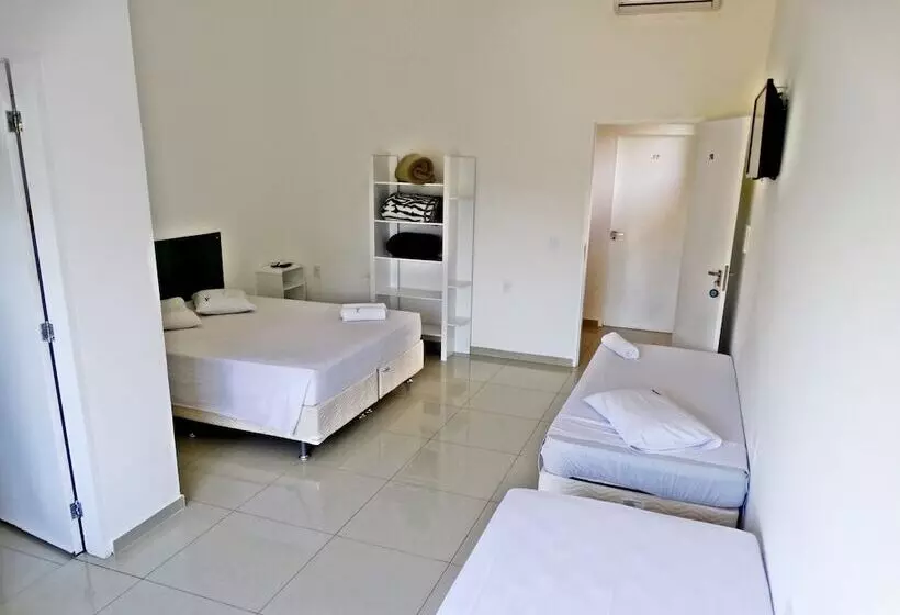Hôtel (Catégorie 1/2 *) Imperatriz Paraty - Paraty
