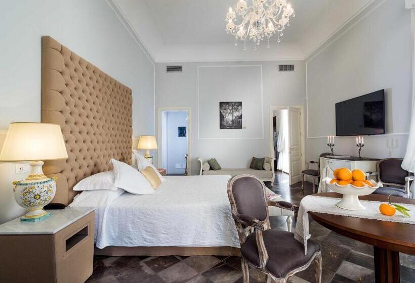 Hôtel (Catégorie 1/2 *) Gagliardi Boutique - Noto