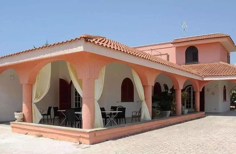 Bed & Breakfast Villa Corallo Parcheggio Privato - Porto Cesareo