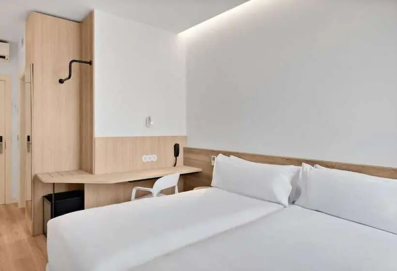 B&b Hotel Alicante Aeropuerto - Alicante