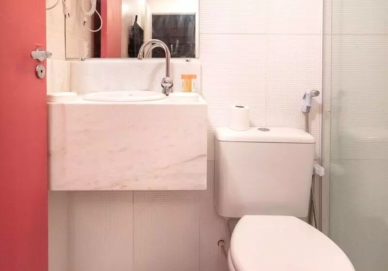 Pension (Hôtel Basse Catégorie) Zuza Slim Suites - Maceió