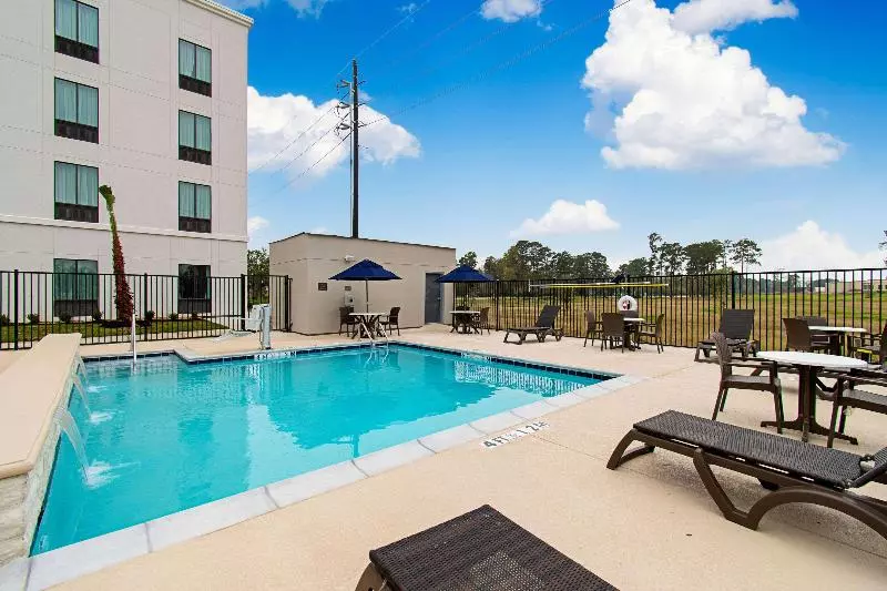 Hotel Comfort Suites Humble Houston Iah - Houston, TX