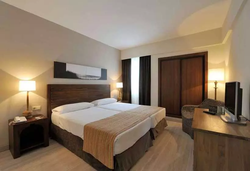 Vincci Resort Costa Golf - Novo Sancti Petri