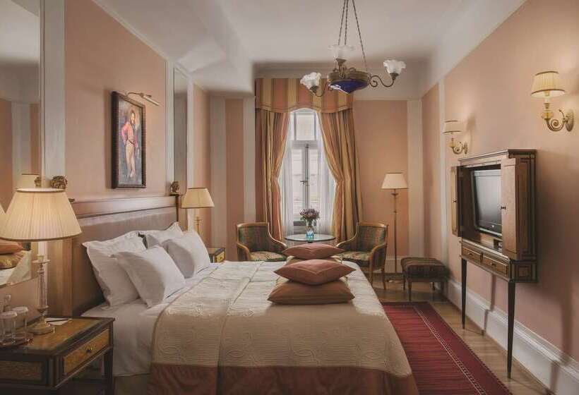 Hôtel Grand Europe, A Belmond , St Petersburg - Saint Petersburg