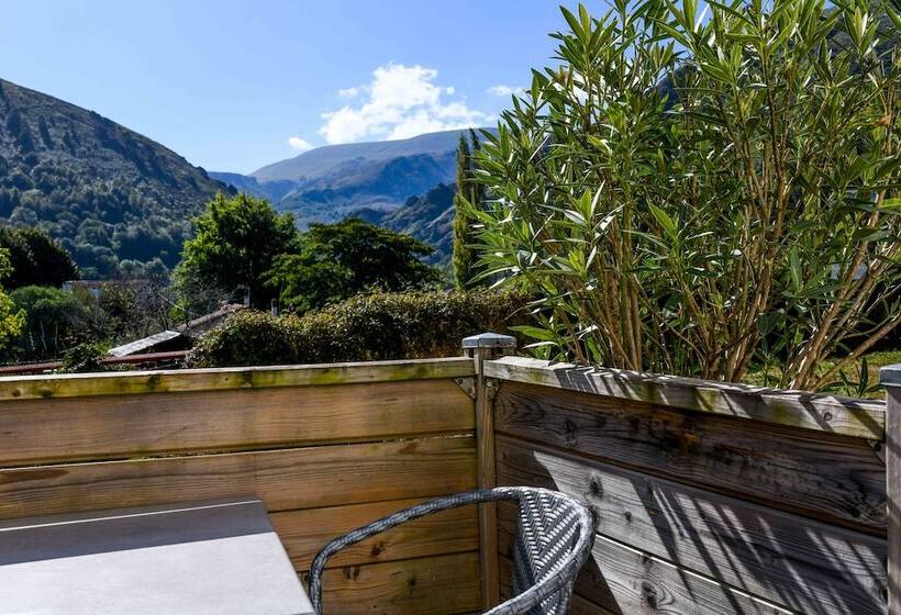 Hôtel Logis Hôtel Du Chêne - Cambo-les-Bains