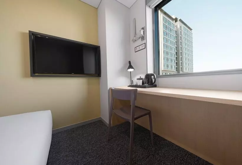 Hotel Nine Tree By Parnas Seoul Dongdaemun - Seoul