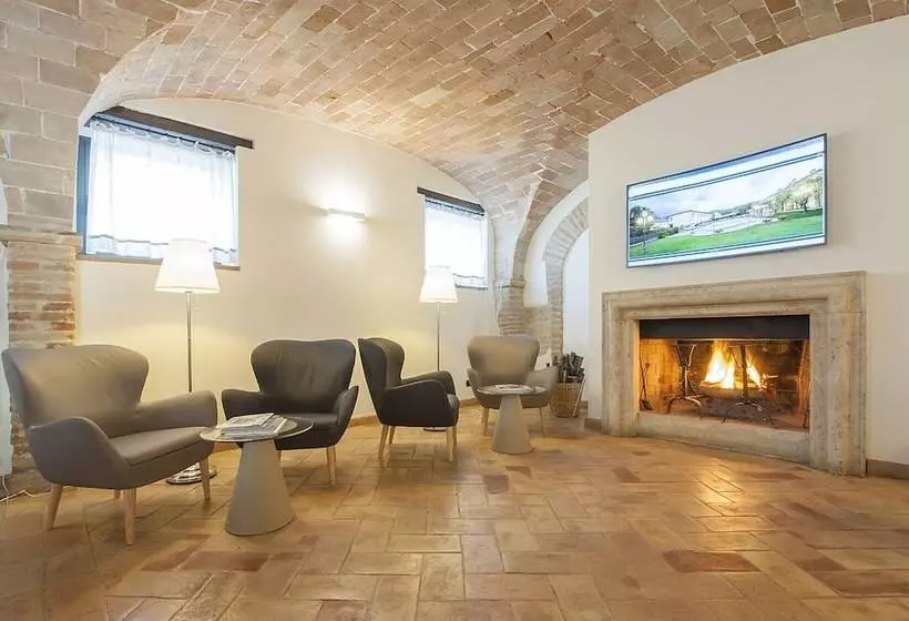 Hôtel Relais Dell'olmo - Perugia