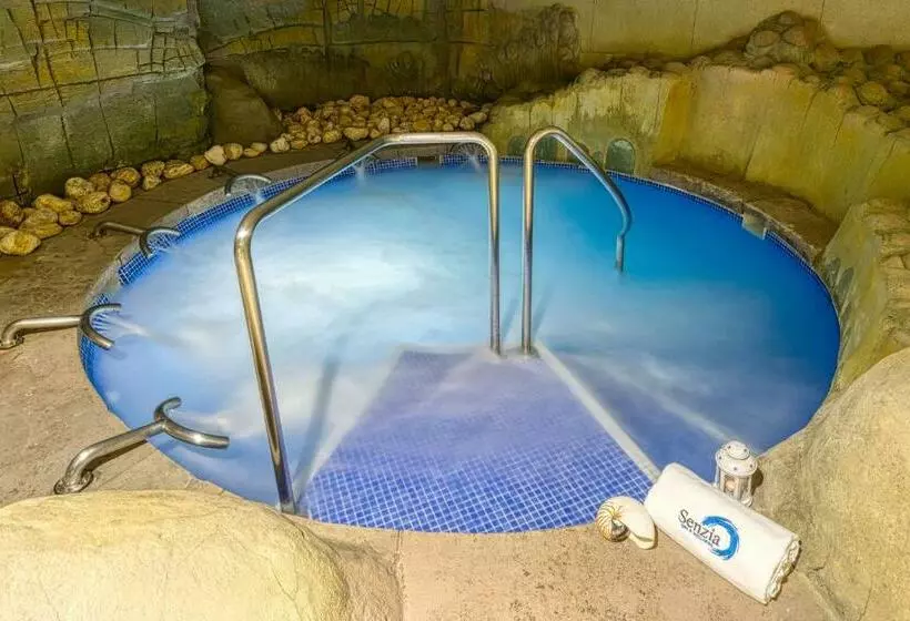 Hotel Senator Granada -