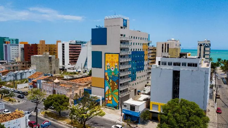 Hôtel Ibis Budget Maceió Pajuçara - マセイオ
