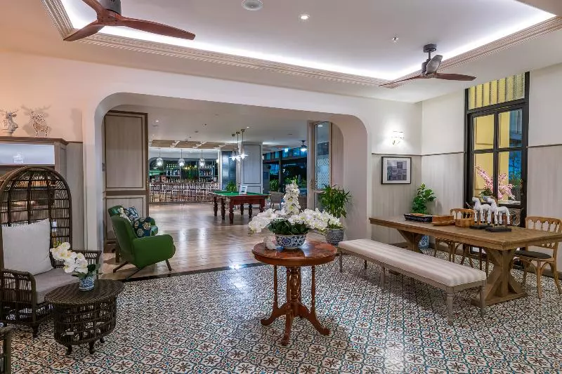 Hôtel Sawaddi Patong Resort & Spa By Tolani Sha Extra Plus - Pa Tong