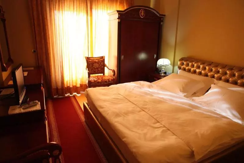 Hôtel Dinasty - Tirana