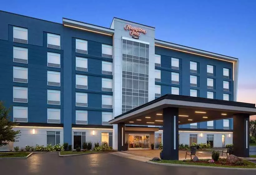 Hotel Hampton Inn By Hilton Kingston - Kingston