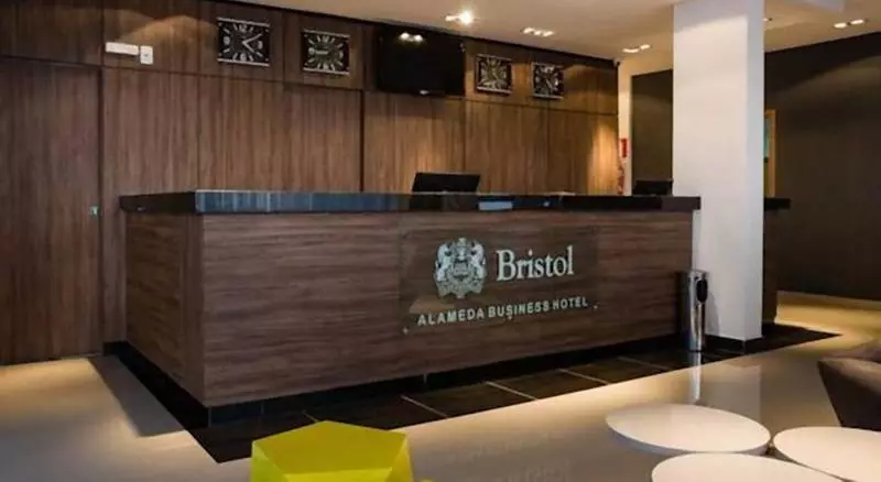 Hôtel Stop Inn Plus Pampulha - Belo Horizonte