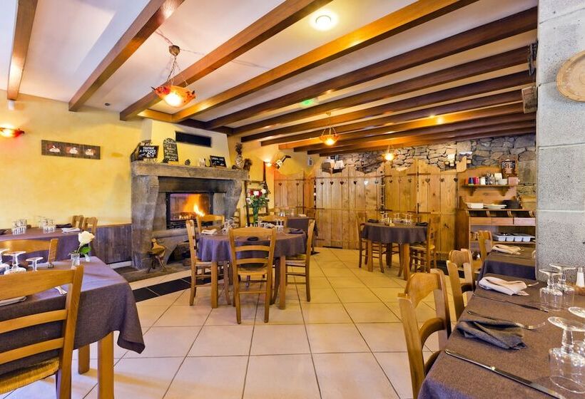 Hôtel Logis L Auberge Du Bougnat - Chambon-sur-Lac