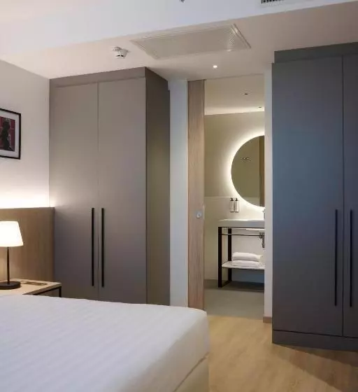 Hôtel Rmh Modena Raffaello - Modena