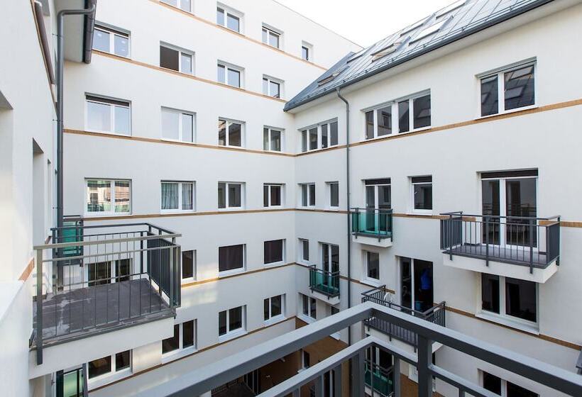 Hôtel Vagabond Corvin - Budapest