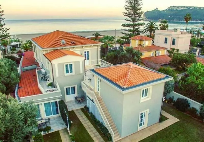 Pension (Hôtel Basse Catégorie) La Villa Del Mare - Cagliari