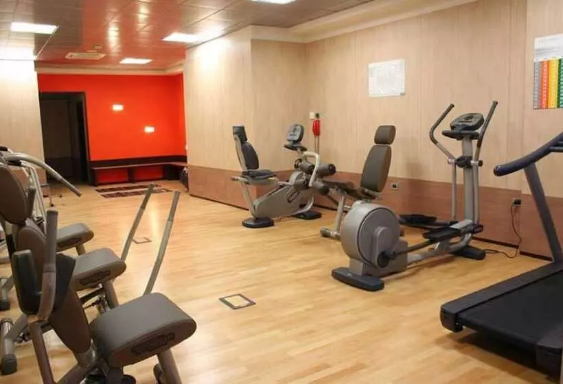 Hôtel Alfa Fiera - Виченца