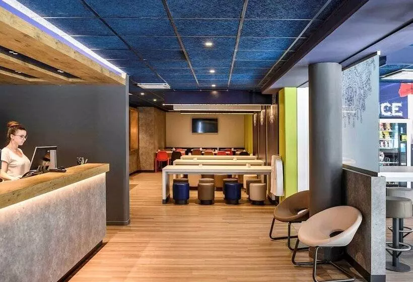 Hôtel Ibis Budget Saintetienne Centre Gare Chateaucreux - Saint-Étienne