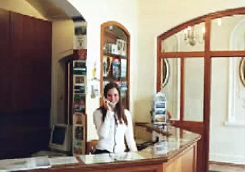 Hotel Adlerhof - Salzburg