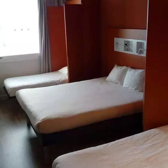 Hôtel Ibis Budget Geneve Saint Genis Pouilly - Saint-Genis-Pouilly