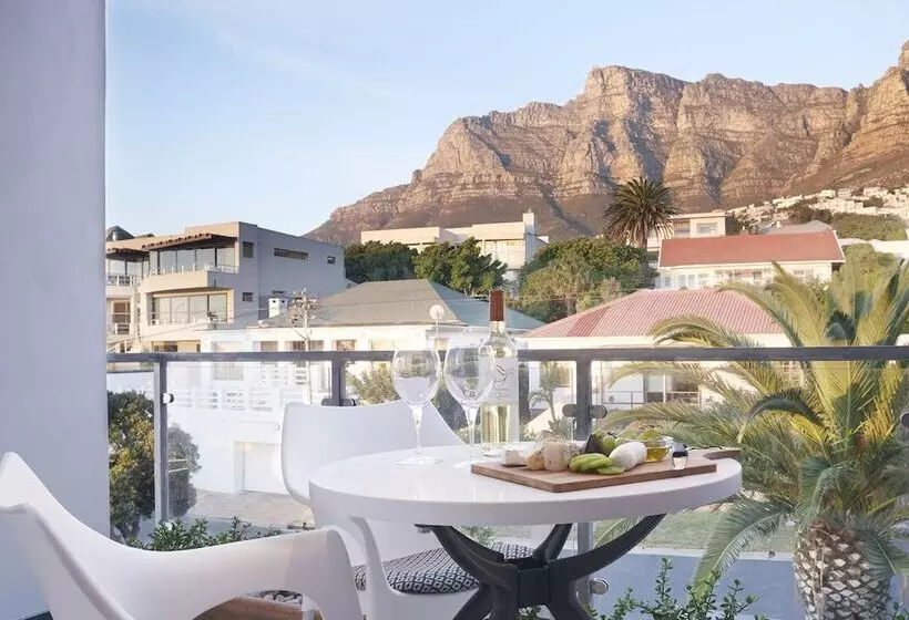 Pension (Hôtel Basse Catégorie) Ocean View House - Camps Bay