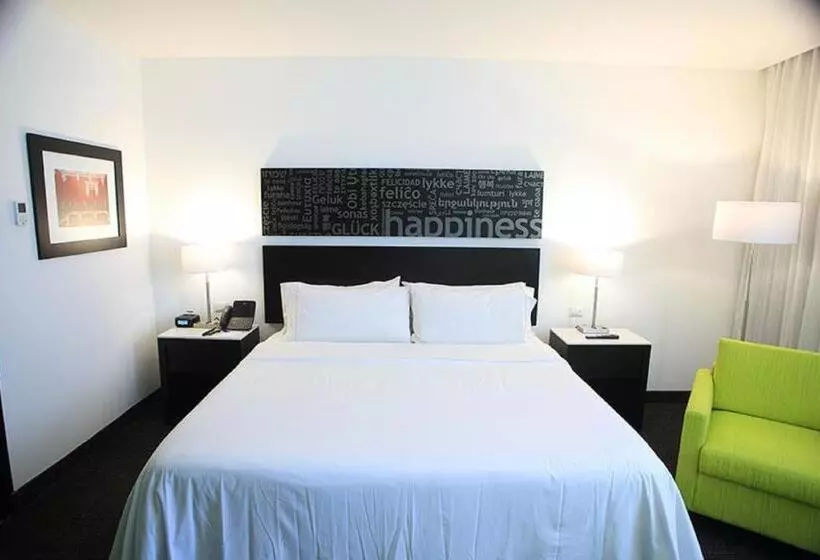 Hôtel Holiday Inn Express & Suites Puebla Angelopolis, An Ihg - Puebla