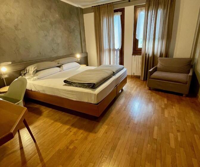 Hôtel Garni Sorriso - Ponte di Legno