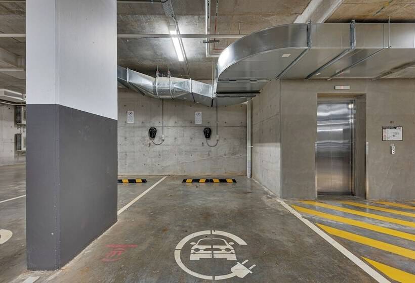 Hôtel Littomore Suites Kingswood - Kingswood