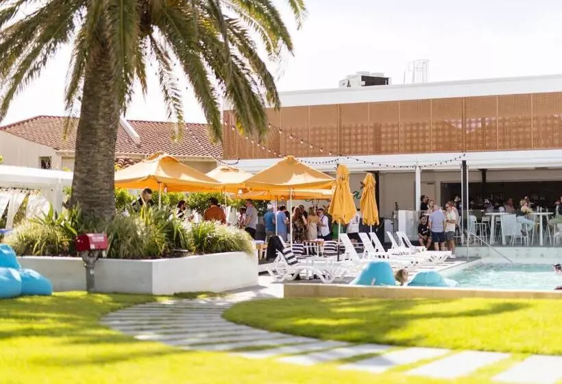The Marina Hotel   Mindarie - Perth