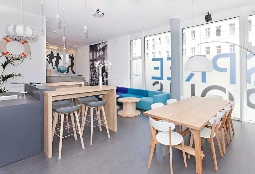 Hotel Spreepolis Boardinghaus - Berlín