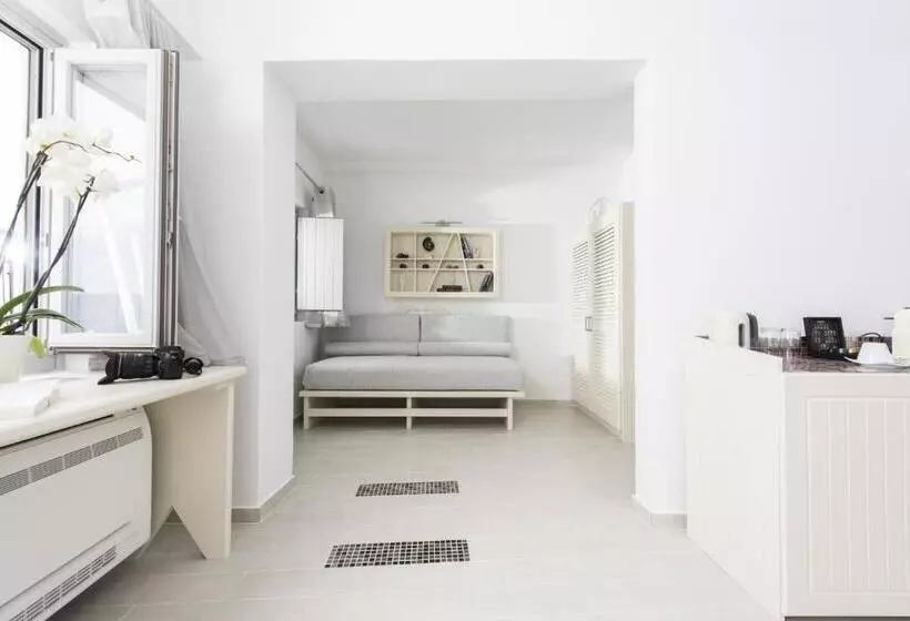Hôtel Ambition Suites - Oia