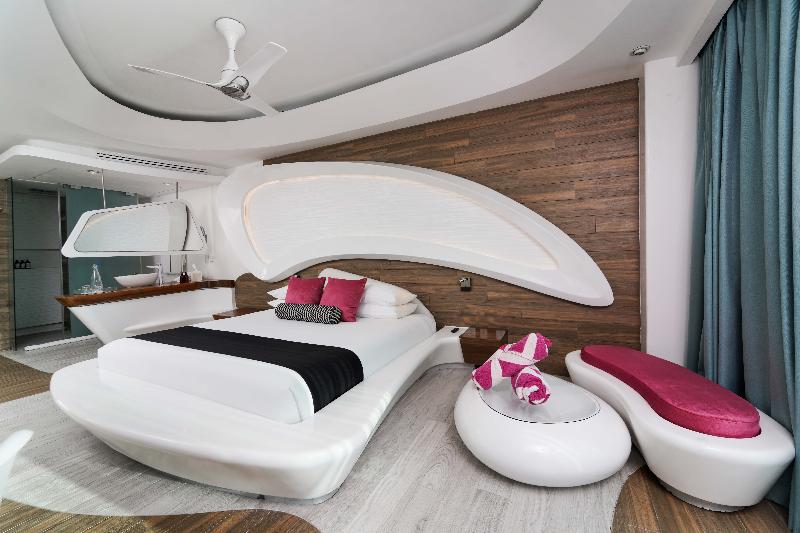 The Carmen Hotel Ocean Front - Playa del Carmen