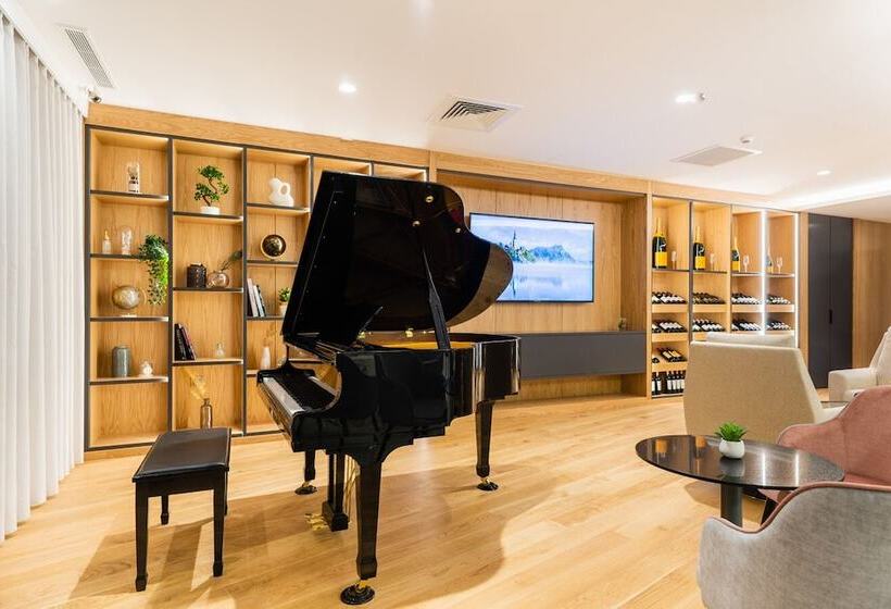 Brit Hotel Privilège Paris Rosny Sous Bois - Noisy-le-Sec