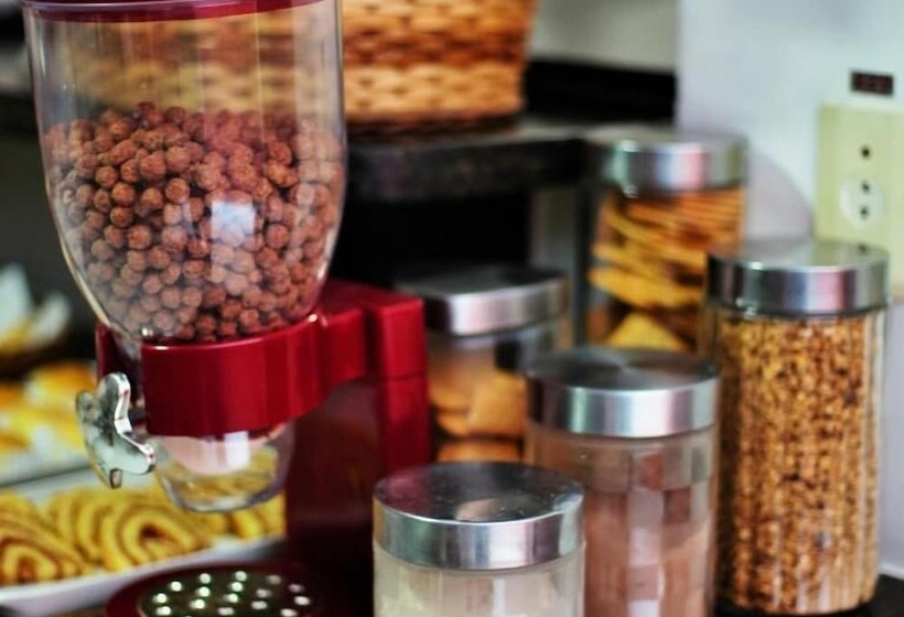 Pension (Hôtel Basse Catégorie) Pousada Quaraçá Maceió Pajuçara - Maceió