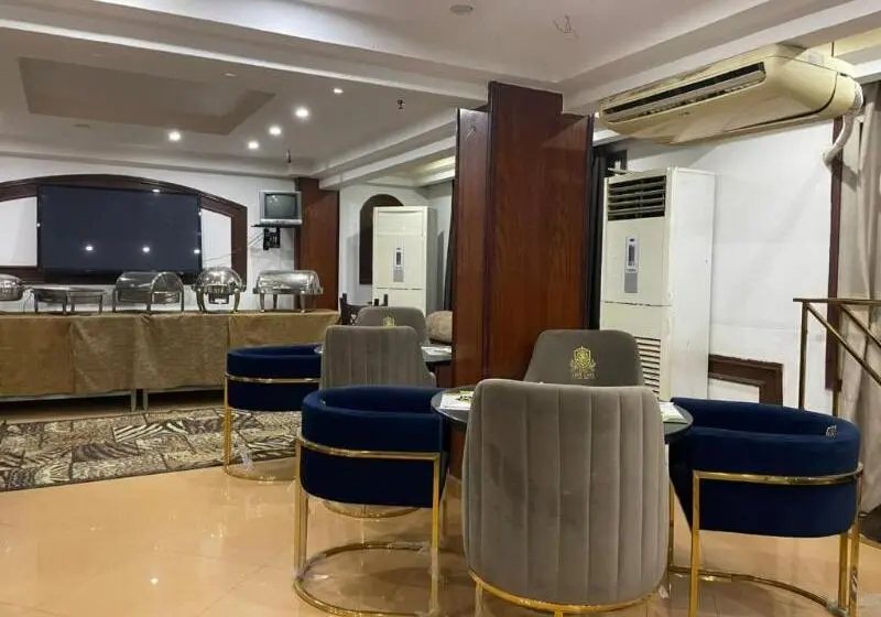 Hôtel Verssailles Al Manar - ギザ