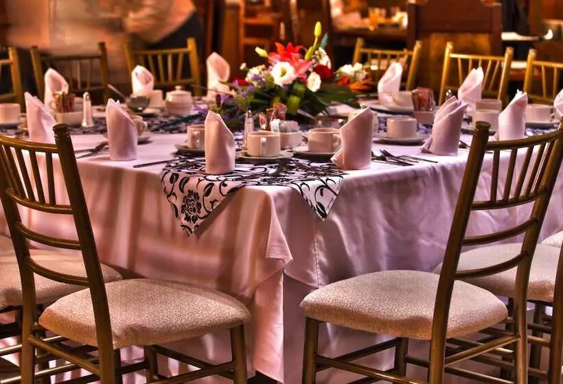 Hotel Real De Minas Tradicional - Santiago de Querétaro