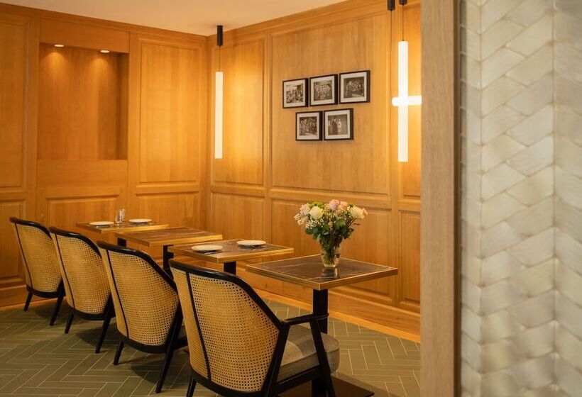 Hotel Esteem Tour Eiffel - Paris