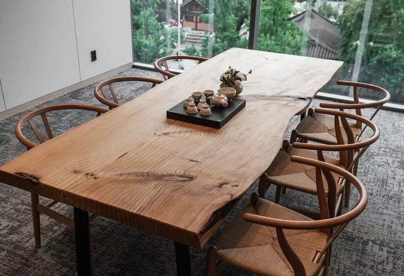 Hotel Nine Tree By Parnas Seoul Insadong - Myeong-dong