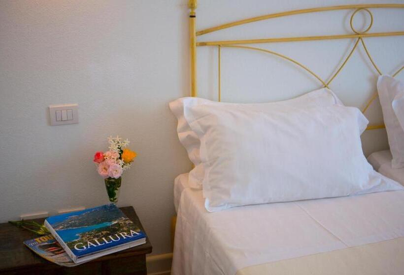 Hôtel Tarthes - South Sardinia