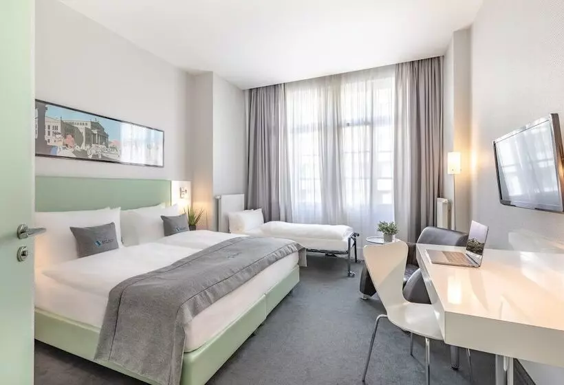 Garner Hotel Berlin   Checkpoint Charlie - Berlin