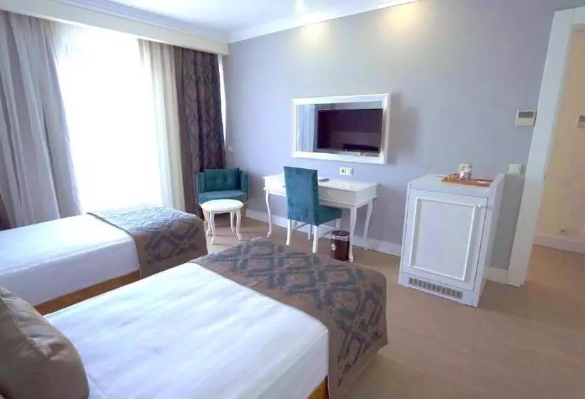 Hôtel Dream World Palace - Çolaklı