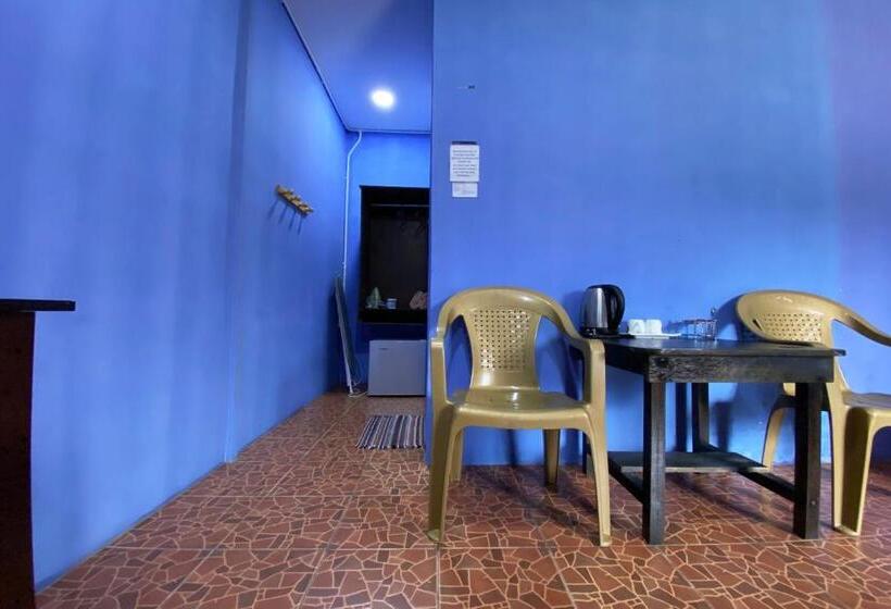 Hôtel Oyo 90284 Kampung Stay Kilimu - Ranau