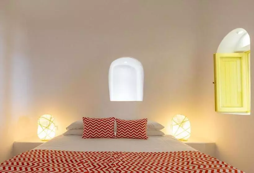 Hotel Dreams Luxury Suites - Santorini
