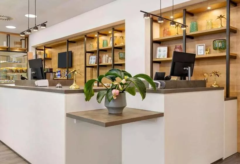 Hôtel Super 8 By Wyndham Chemnitz - Chemnitz