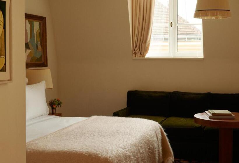 Hôtel Chateau Voltaire - Paríž