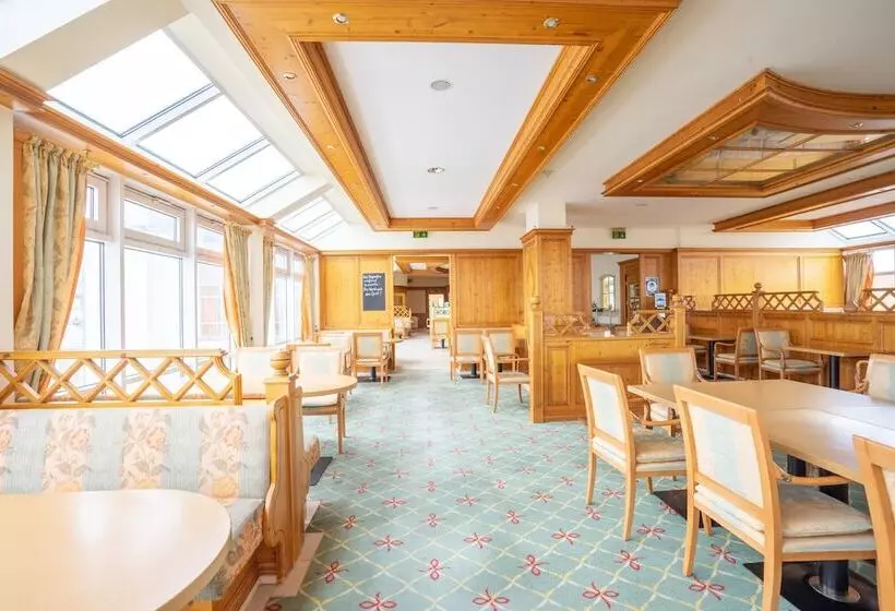 Hôtel Rugard Thermal Strand - ビンツ