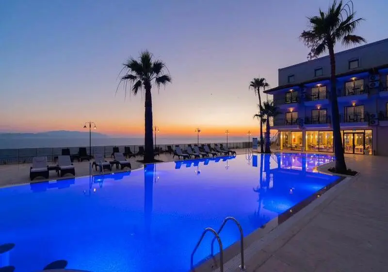 Neopol Hotel Deluxe - Kuşadası