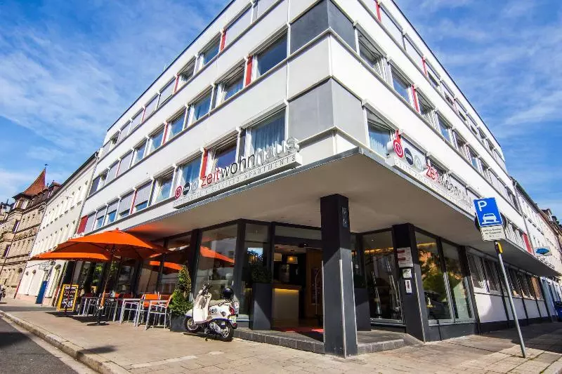 Zeitwohnhaus Suite Hotel & Serviced Apartments - エルランゲン